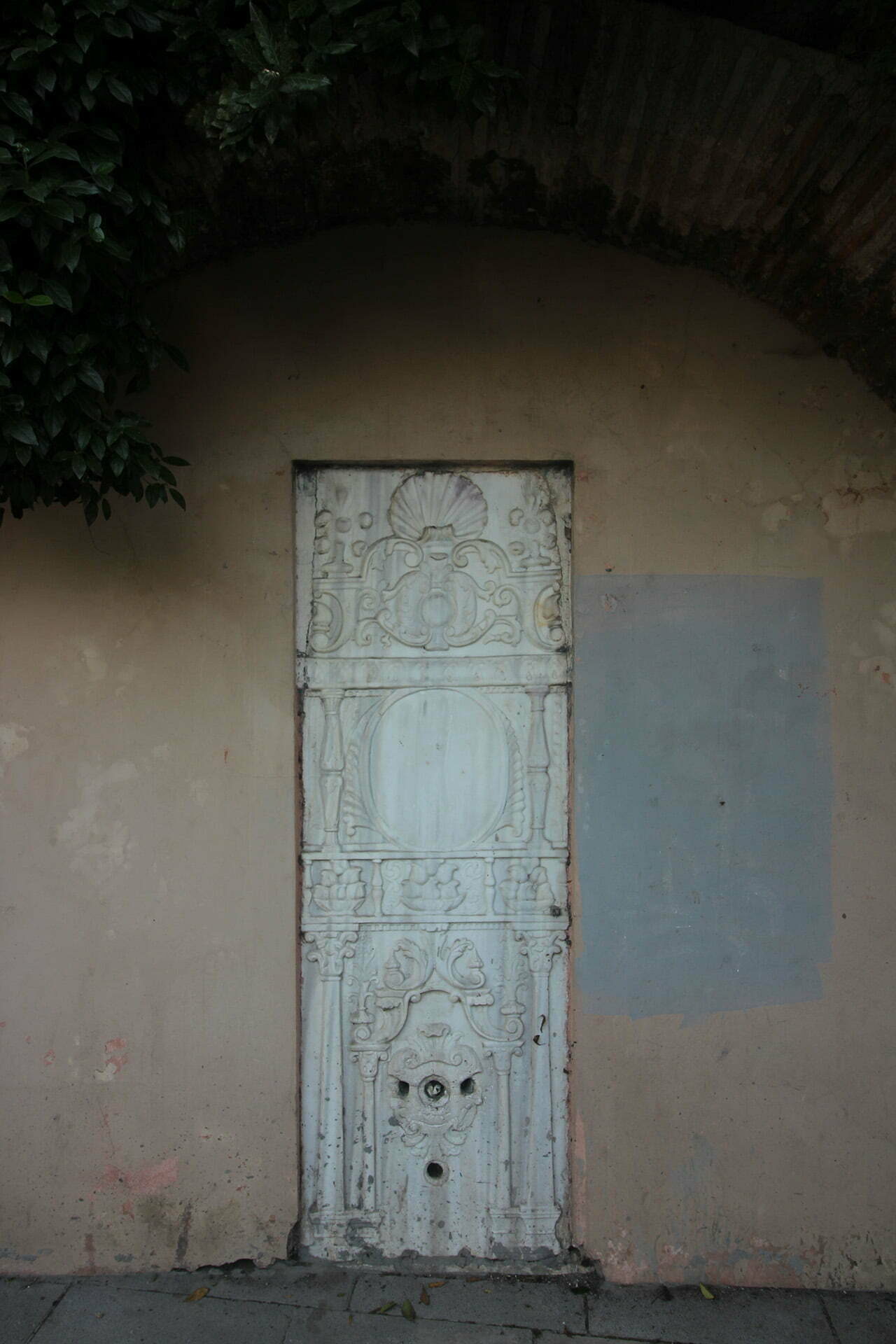 İsmet Bey Çeşmesi • Konumu, Fotoğrafları ve Hakkındaki Bilgiler ...