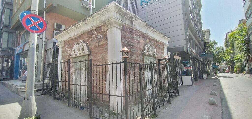 Abdülmecit Fountain, Taksim • Location, Photos and Information About It ...