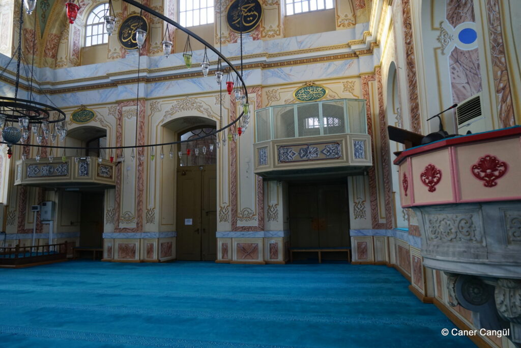 Altunizade Camii İç Arka Kısmı • Kültür Envanteri