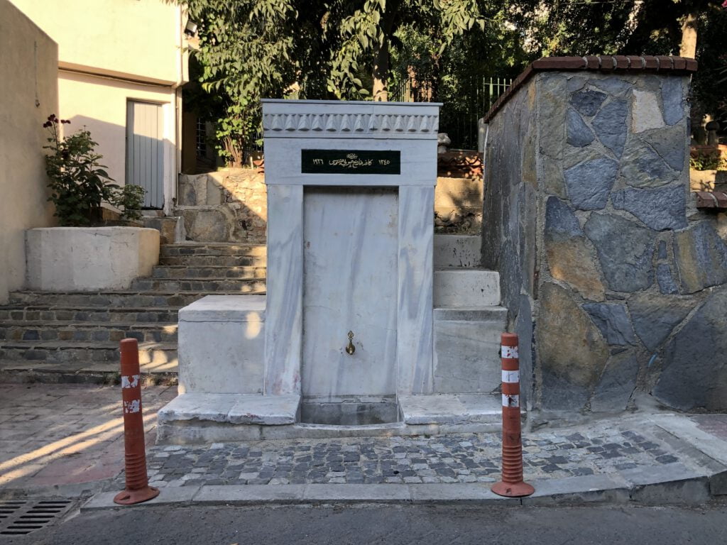 Memba Suyu Çeşmesi • Konumu, Fotoğrafları ve Hakkındaki Bilgiler ...