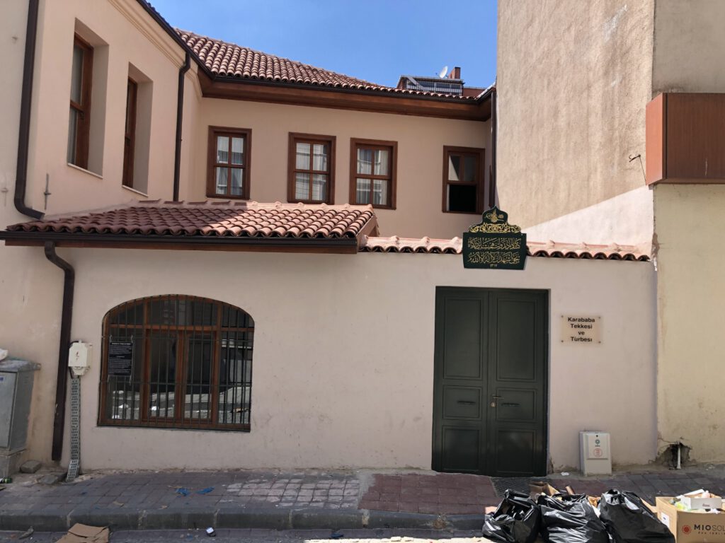 Karababa Türbesi • Konumu, Fotoğrafları ve Hakkındaki Bilgiler • Kültür ...