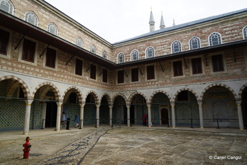 Valide Sultan's Stone • Cultural Inventory