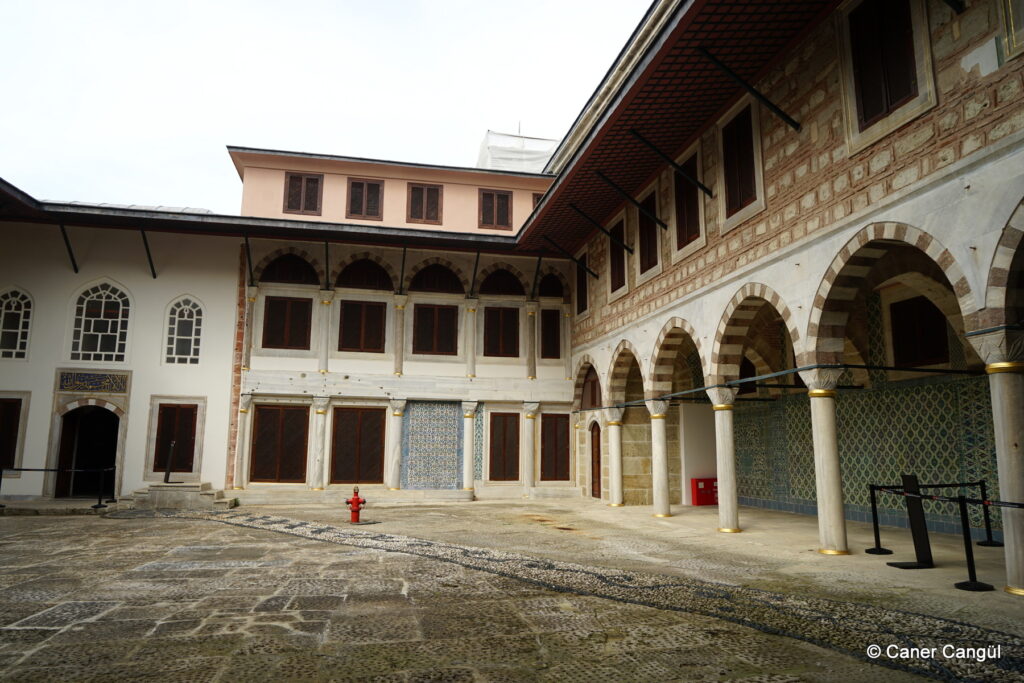 Valide Sultan's Stone • Cultural Inventory