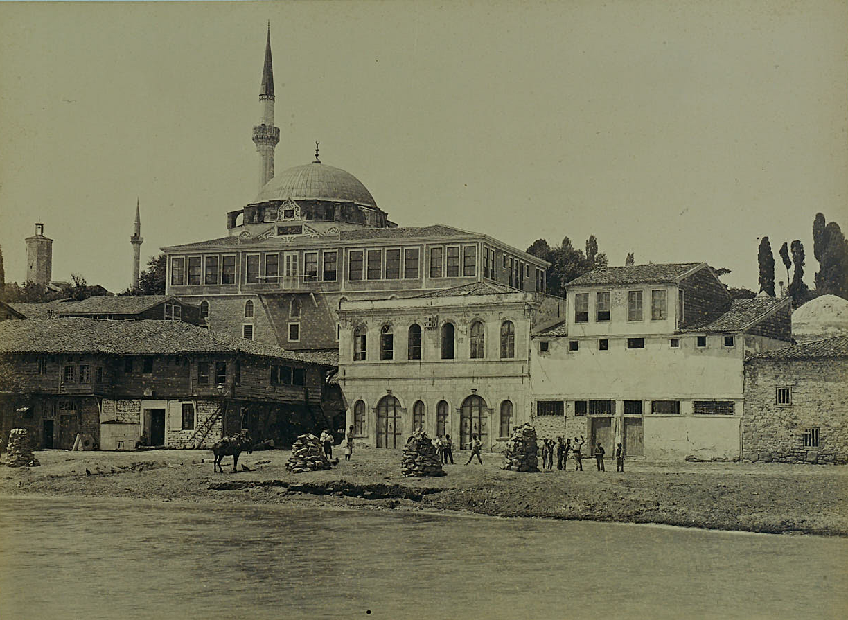Rüstem Paşa Medresesi, Tekirdağ • Konumu, Fotoğrafları ve Hakkındaki ...