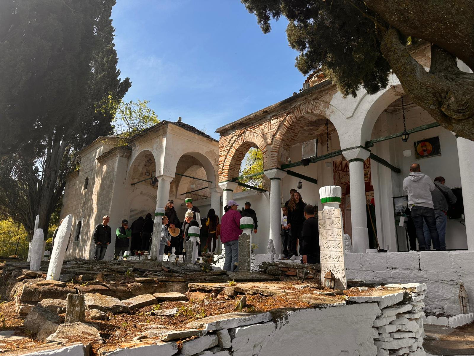 Durbalı Sultan Tekkesi • Konumu, Fotoğrafları ve Hakkındaki Bilgiler ...