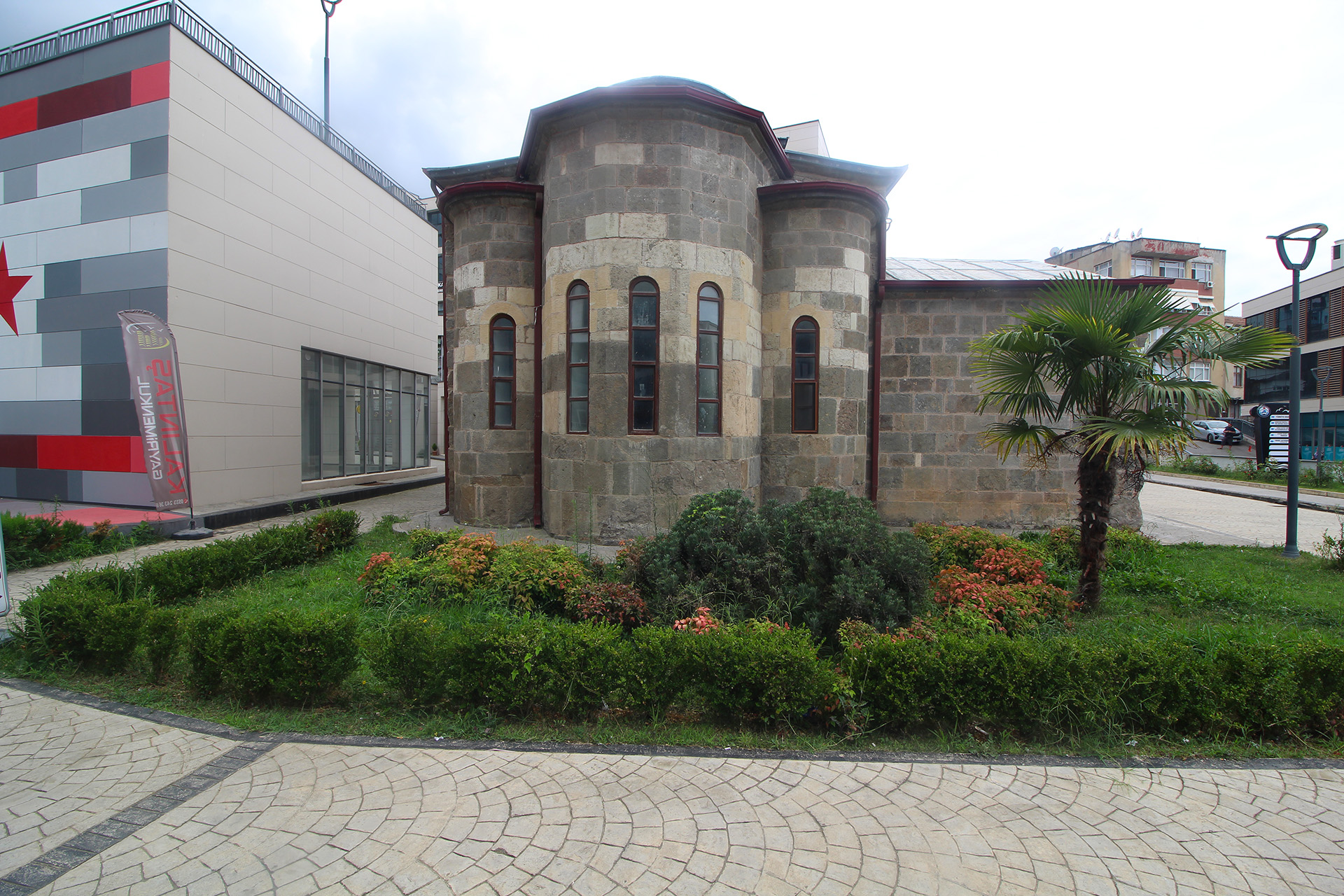 Molla Black Mosque, Ortahisar • Location, Photos and Information About ...