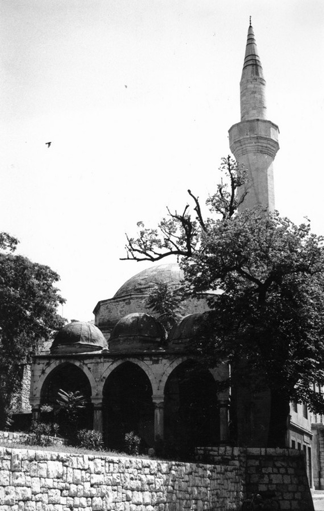 Nasuh-Agha-Moschee, Mostar • Lage, Fotos und Informationen dazu ...