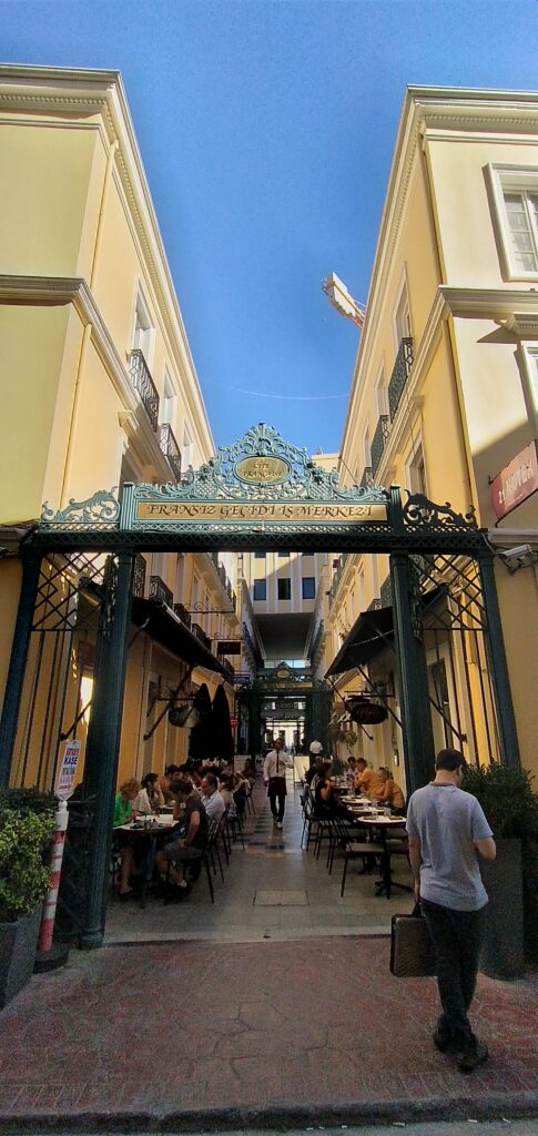 Pasaje Francés • Ubicación, Fotos e Información sobre el Pasaje ...