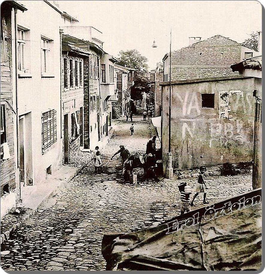 Mustafa Aga Fountain • Location, Photos and Information About It ...