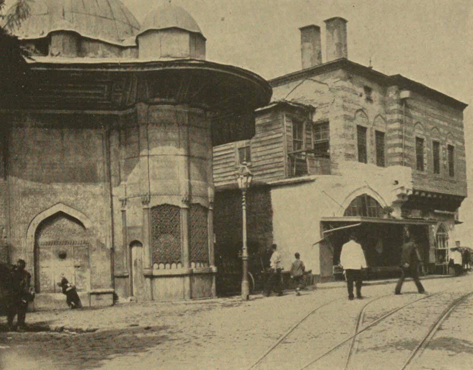 Saliha Sultan Sıbyan Mektebi • Konumu, Fotoğrafları ve Hakkındaki ...