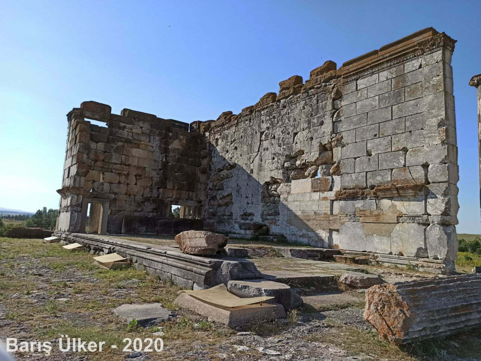 Zeus Tapınağı - Arkadan Görünüş • Kültür Envanteri