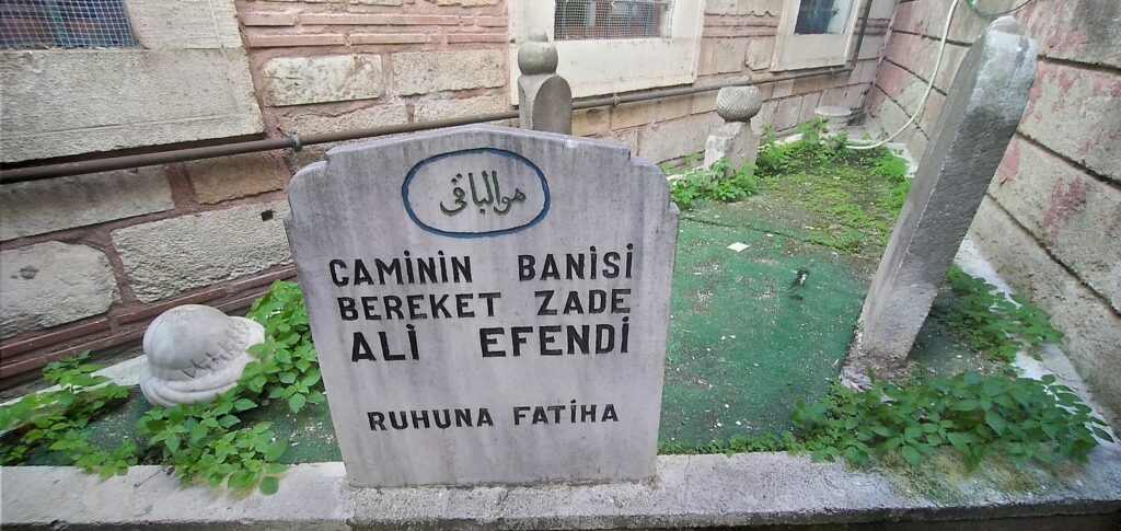 Bereketzade Ali Efendi Kabri • Konumu, Fotoğrafları ve Hakkındaki ...