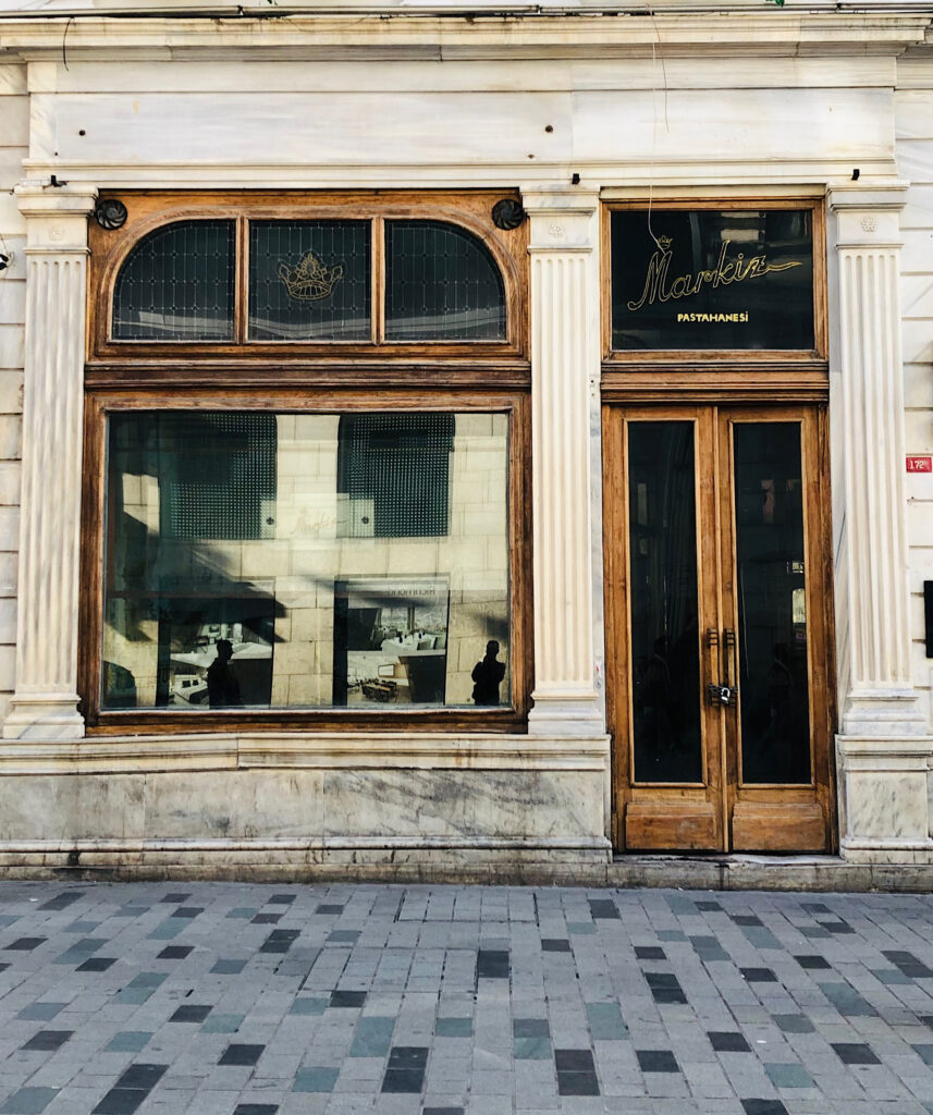 Markiz Pastanesi • Konumu, Fotoğrafları ve Hakkındaki Bilgiler • Kültür ...