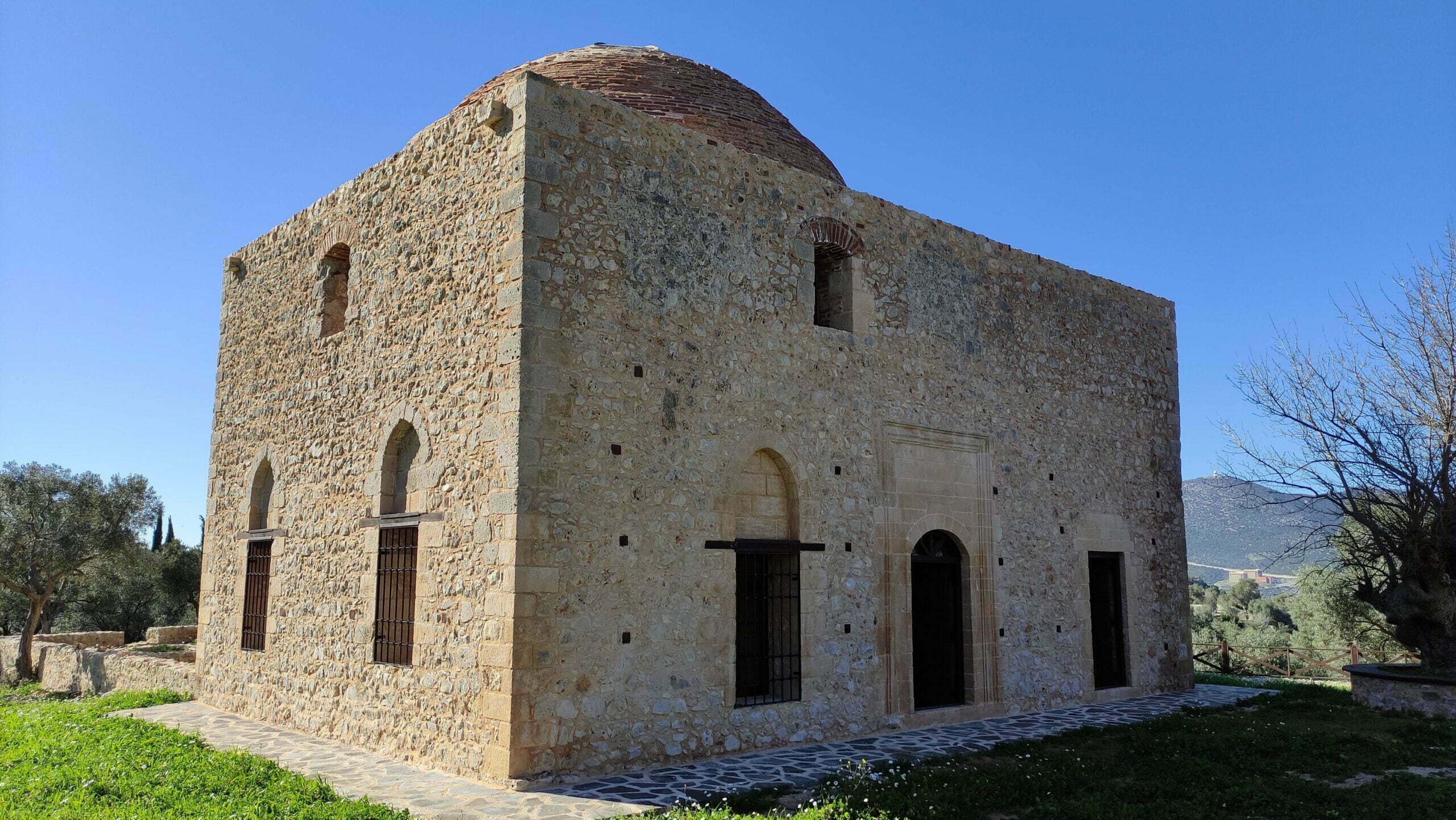 Yelli Mosque, Beçin • Location, Photos and Information About It ...