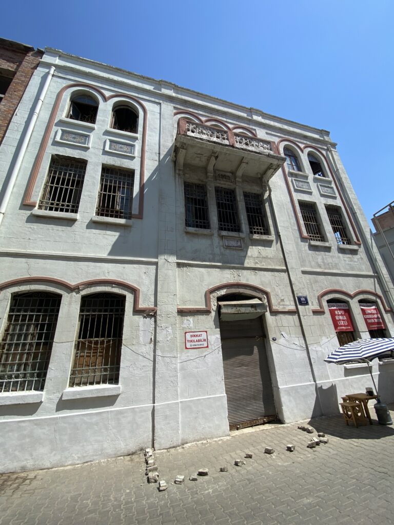 Usine de chocolat Ali Galip • Localisation, photos et informations à ...