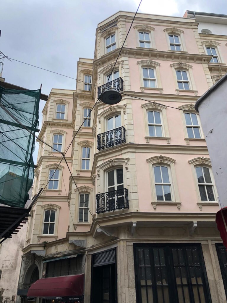 Barnathan Apartmanı 2 • Kültür Envanteri