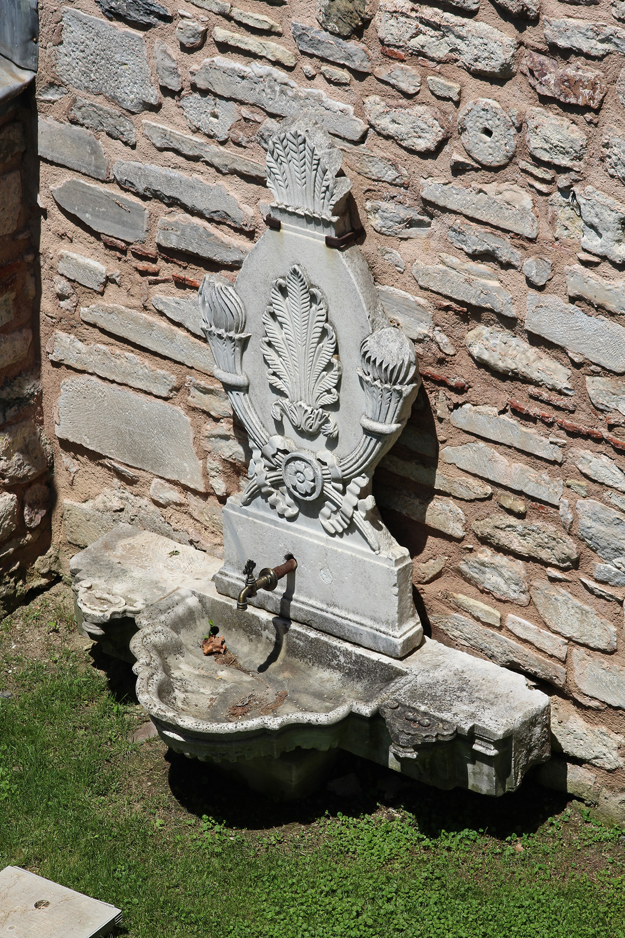 Fig Garden Fountain 1 • Location, Photos and Information About It ...