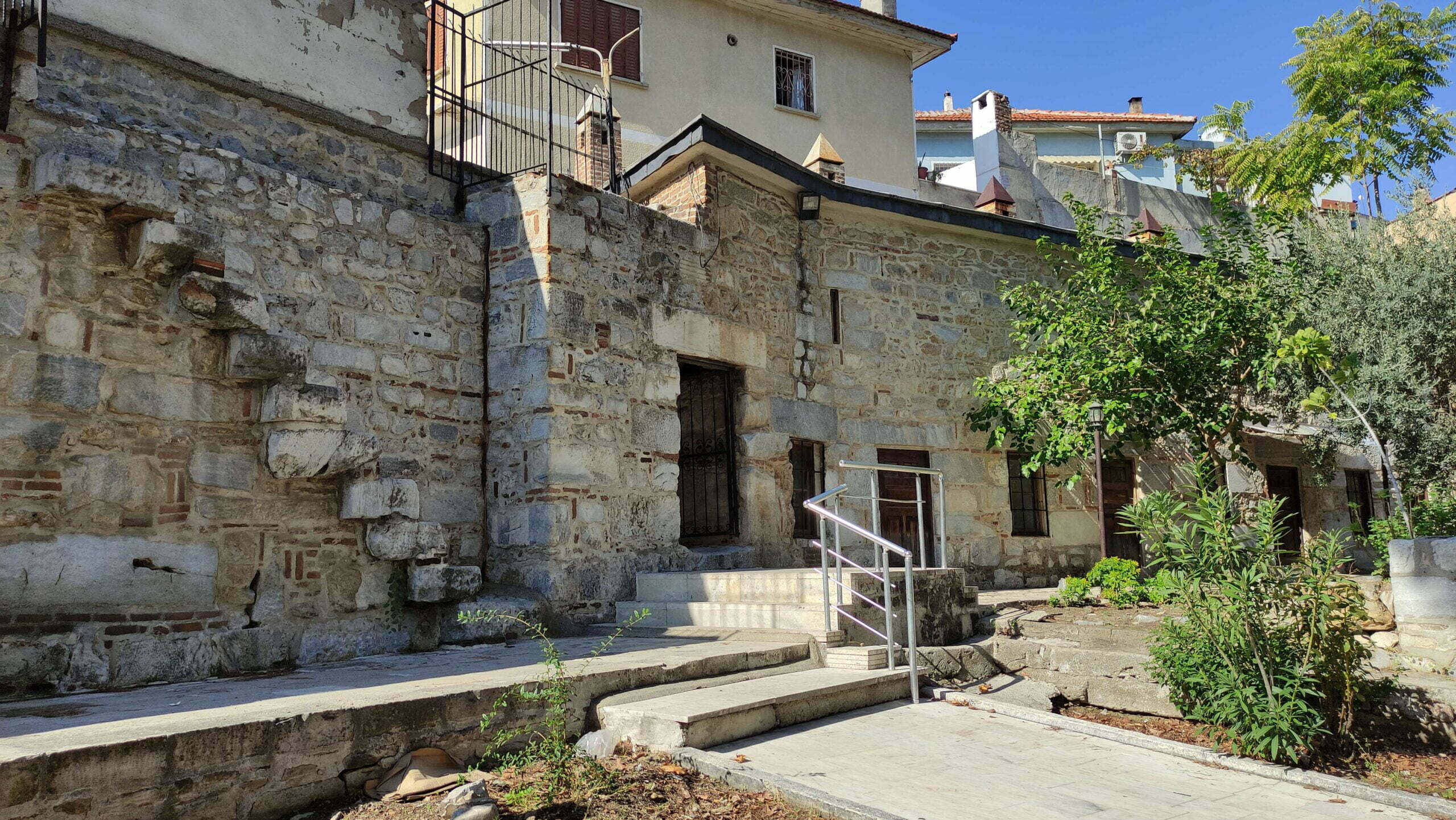 Firuz Bey Madrasa, Milas • Location, Photos and Information About It ...