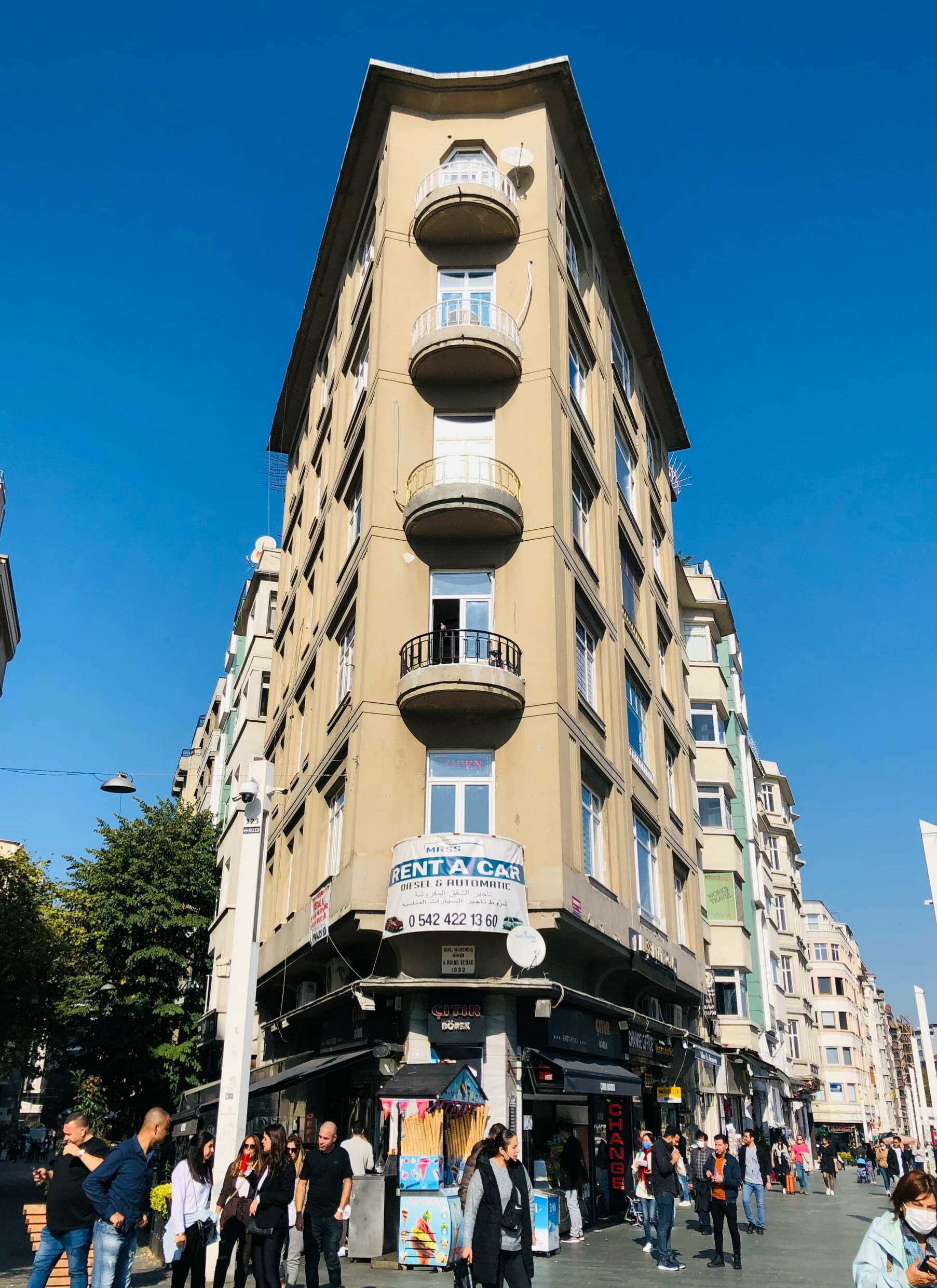 Pertev Apartmanı, Talimhane • Konumu, Fotoğrafları ve Hakkındaki ...