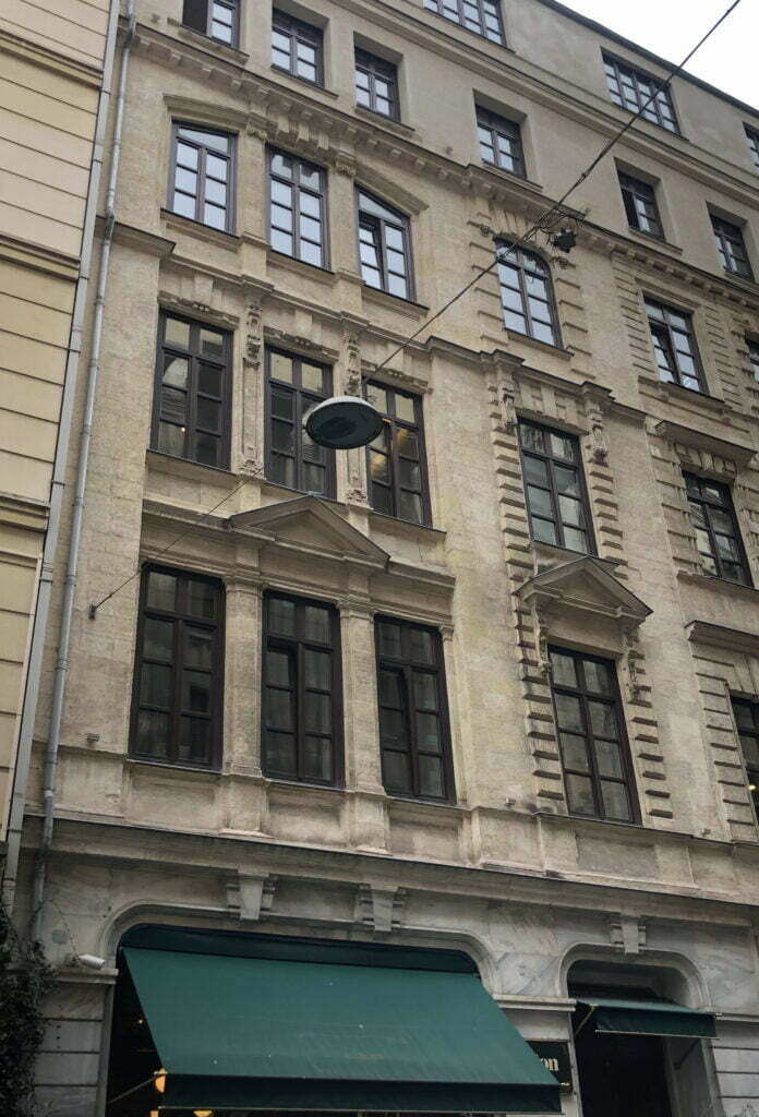 Azaryan Han • Konumu, Fotoğrafları ve Hakkındaki Bilgiler • Kültür ...