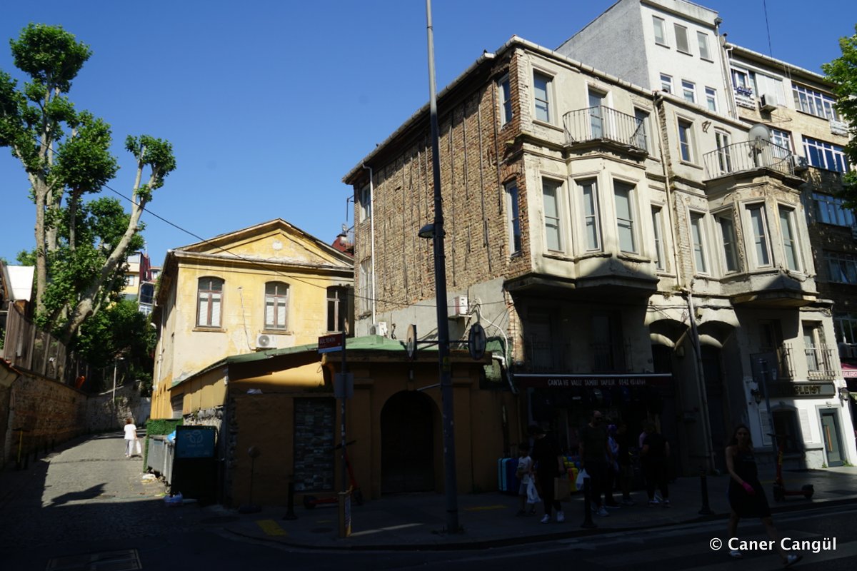 Ortaköy Ermeni Katolik Okulu • Kültür Envanteri