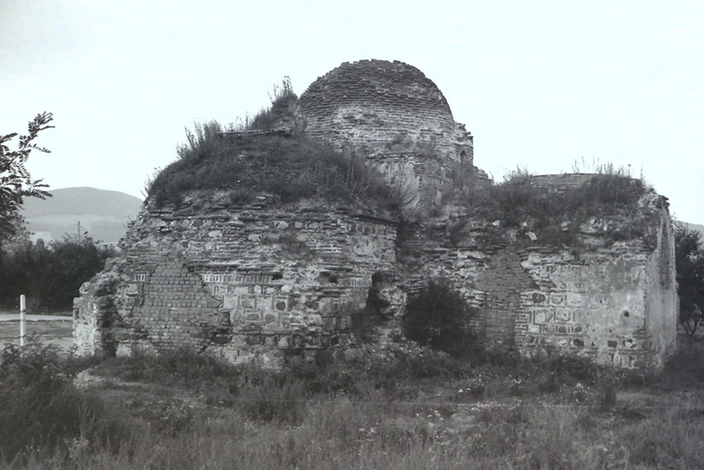 Gazi Mihaloğlu Mahmud Bey Mosque, İhtiman • Location, Photos and ...