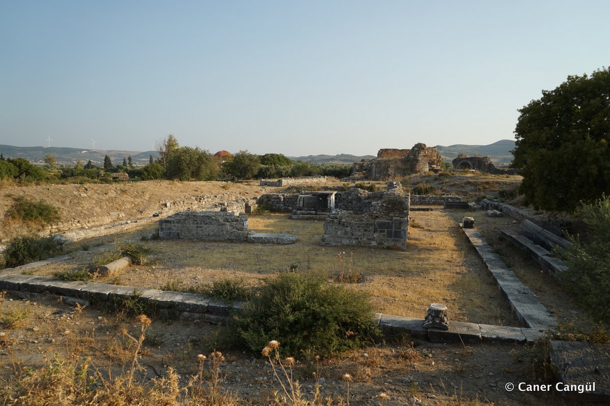 Roma Herroonu III • Kültür Envanteri