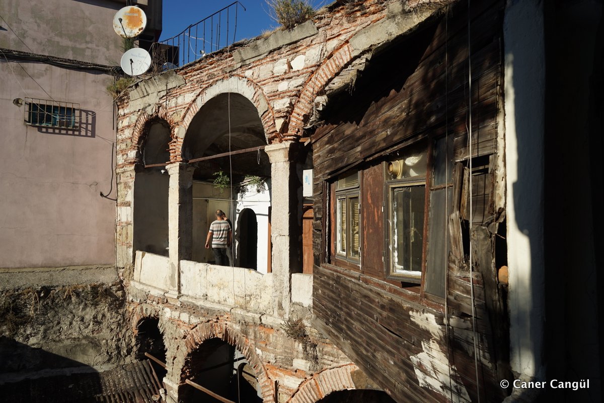 Yaldızlı Han • Kültür Envanteri