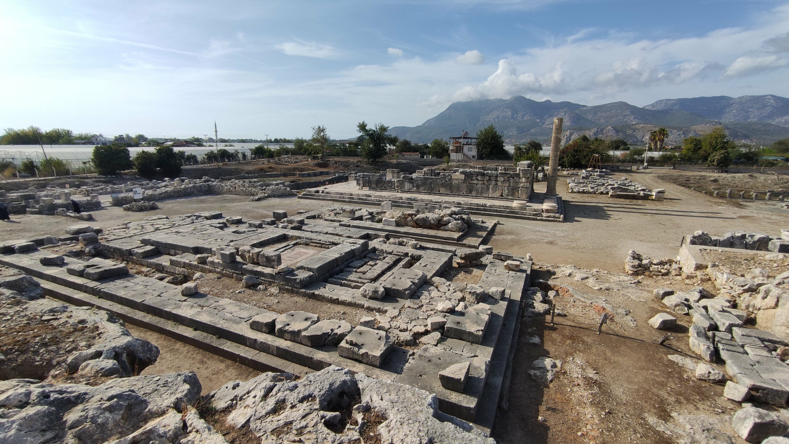 Letoon Apollon Tapınağı • Konumu, Fotoğrafları ve Hakkındaki Bilgiler ...