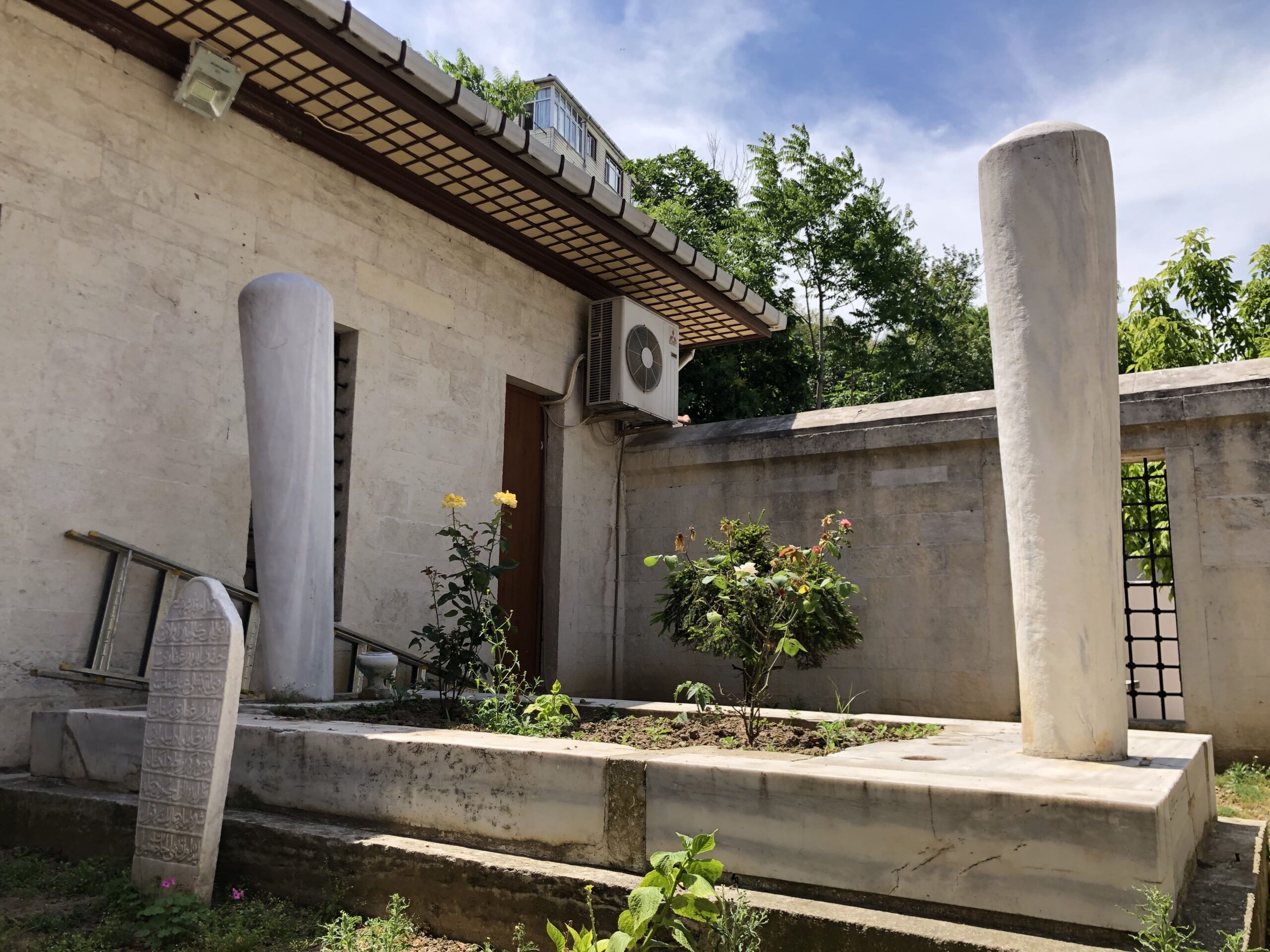 Ebu Zer El-Gıfari Kabri • Konumu, Fotoğrafları ve Hakkındaki Bilgiler ...