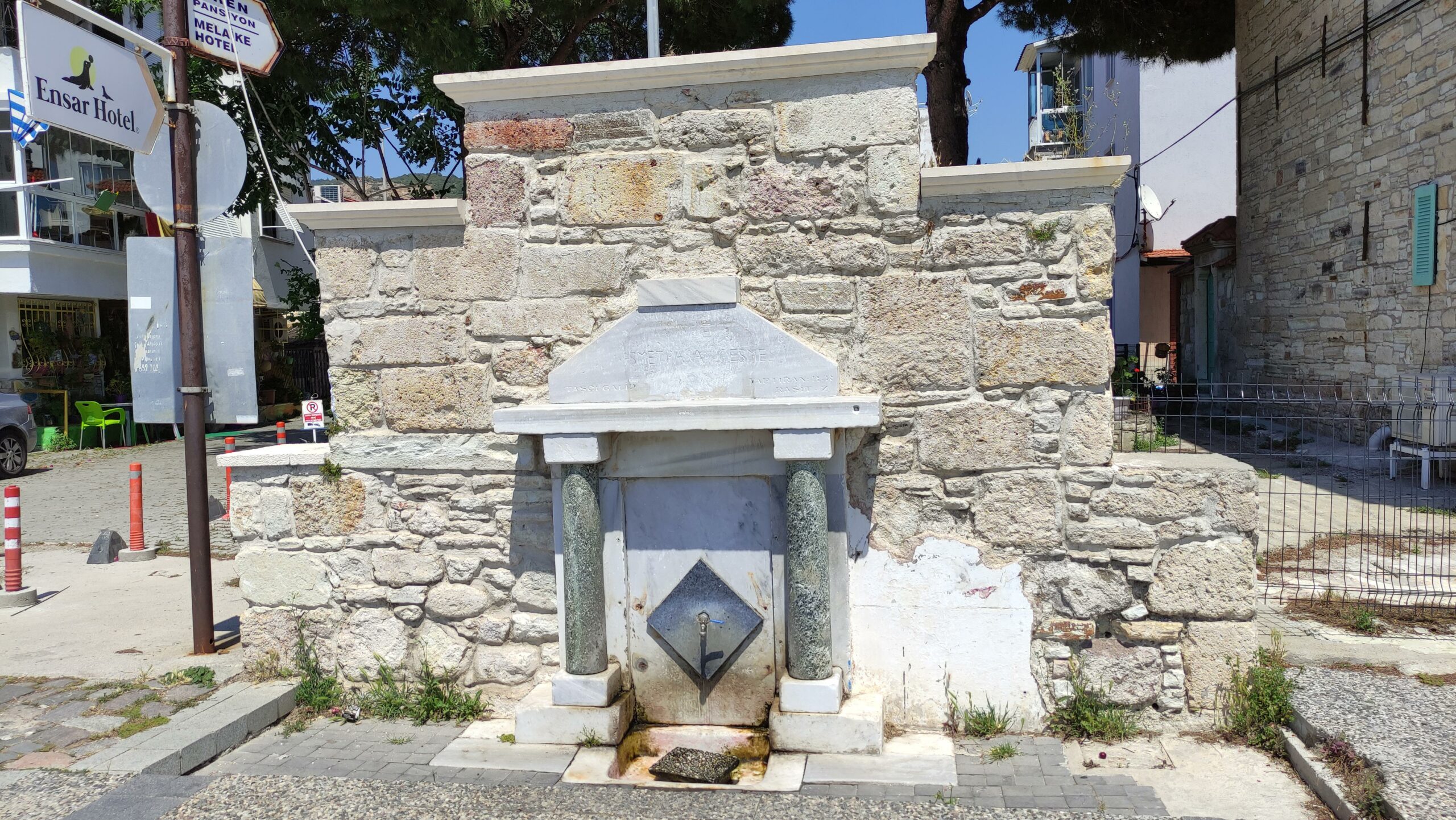 Kordon Çeşmesi, Foça • Konumu, Fotoğrafları ve Hakkındaki Bilgiler ...