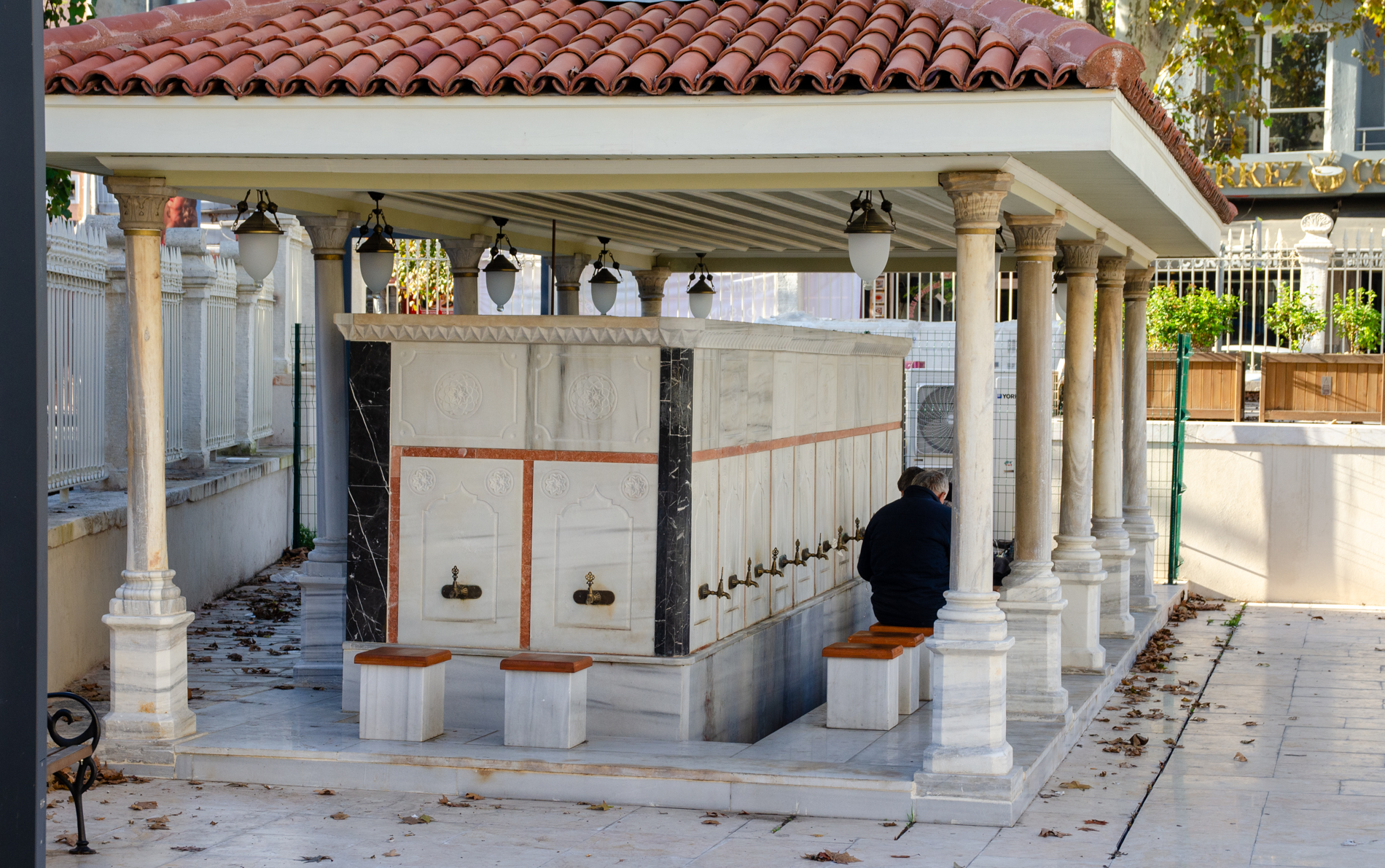 Kasım Paşa Camii, Abdest Teknesi • Konumu, Fotoğrafları ve Hakkındaki ...