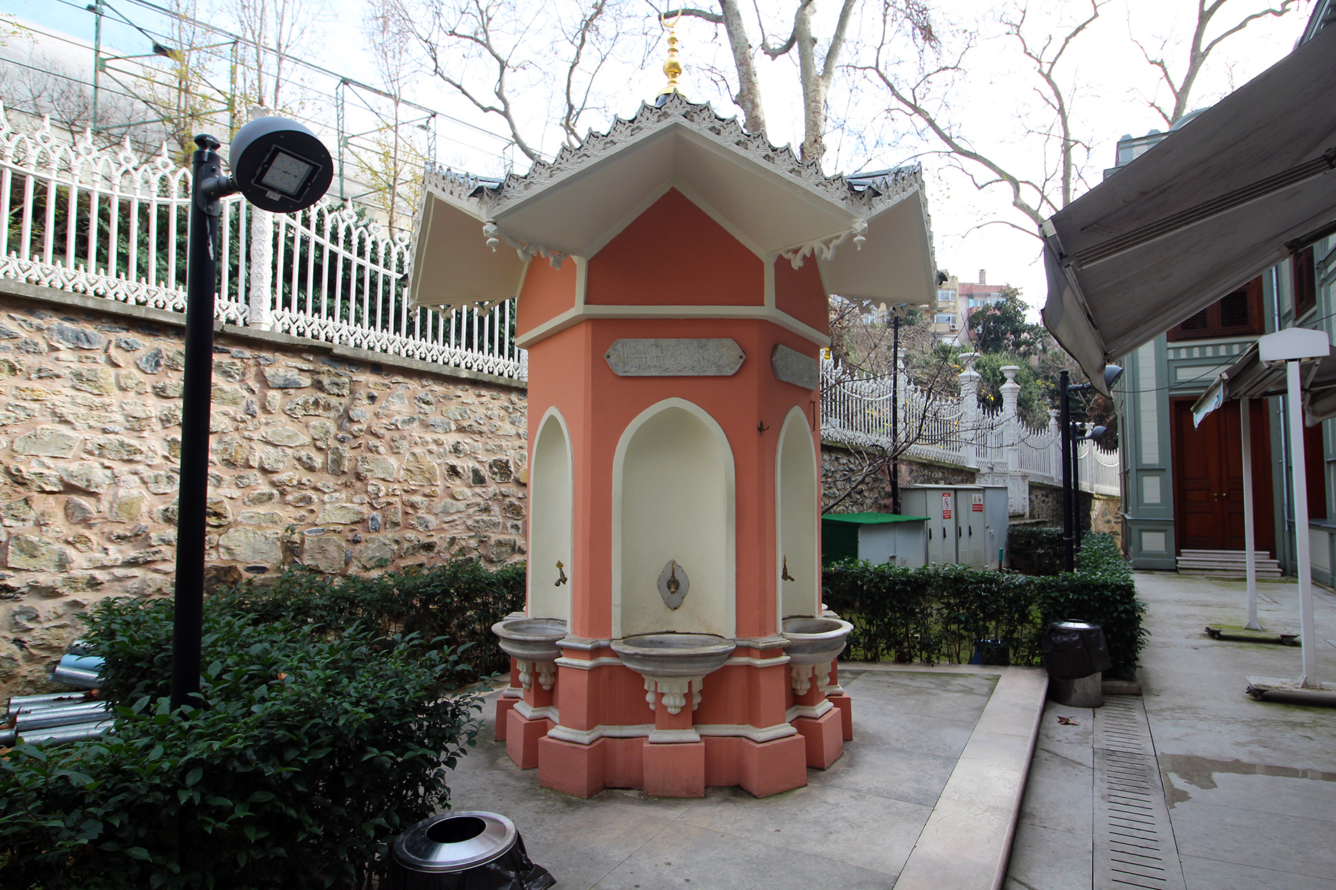 segundo. Fuente de Abdulhamid Han, Cihannüma • Ubicación, fotos e ...