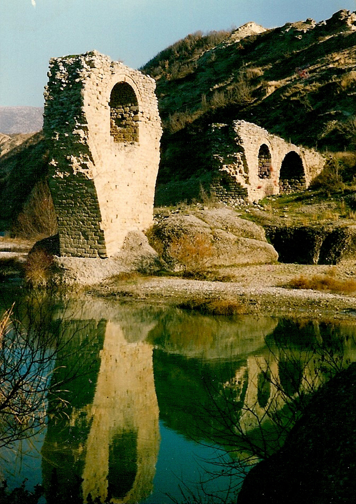 Paşa Köprüsü, Grebene • Konumu, Fotoğrafları ve Hakkındaki Bilgiler ...