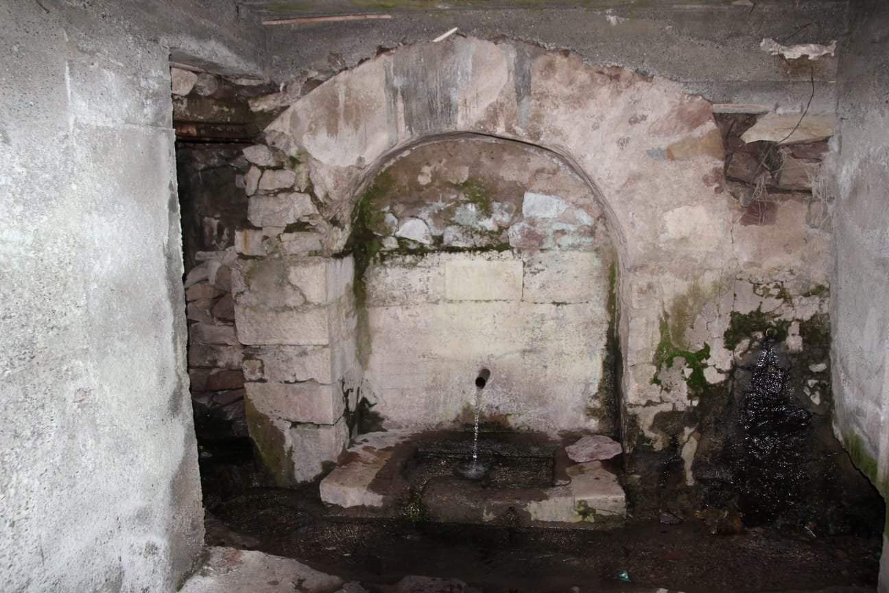 Ağa Puhar Çeşmesi • Konumu, Fotoğrafları ve Hakkındaki Bilgiler ...