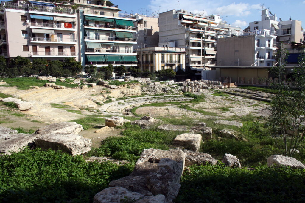 Zea Antik Tiyatrosu • Konumu, Fotoğrafları ve Hakkındaki Bilgiler ...