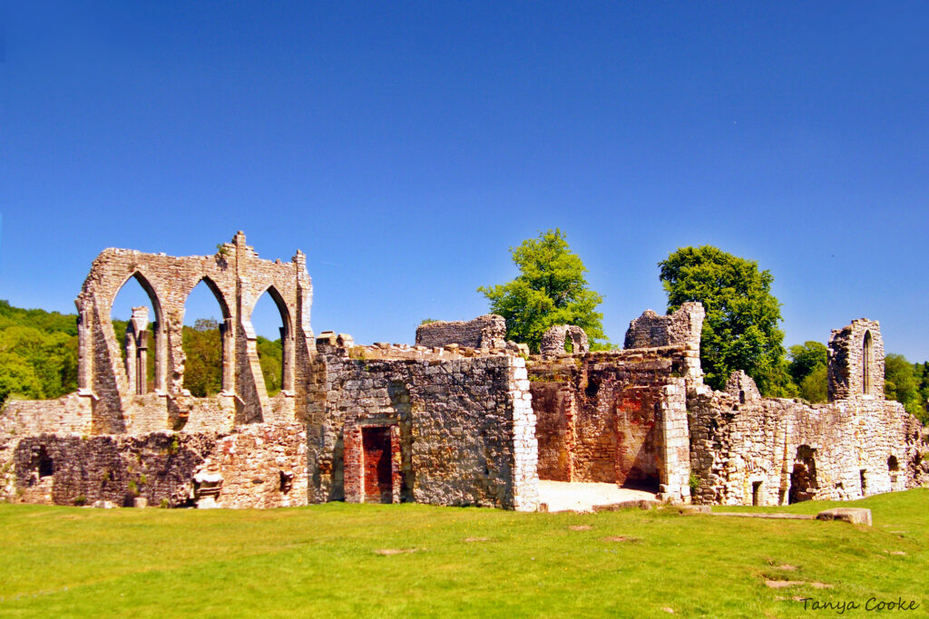 Bayham Old Abbey • Konumu, Fotoğrafları ve Hakkındaki Bilgiler • Kültür ...