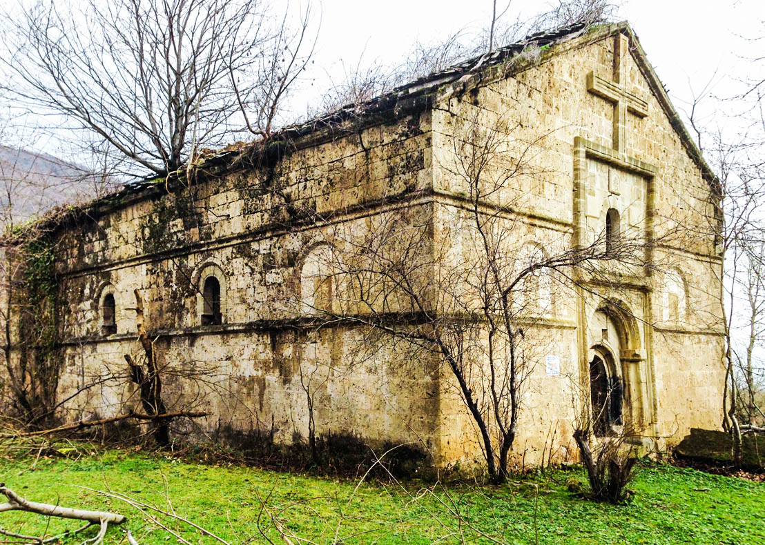 Calut Manastırı • Konumu, Fotoğrafları ve Hakkındaki Bilgiler • Kültür ...