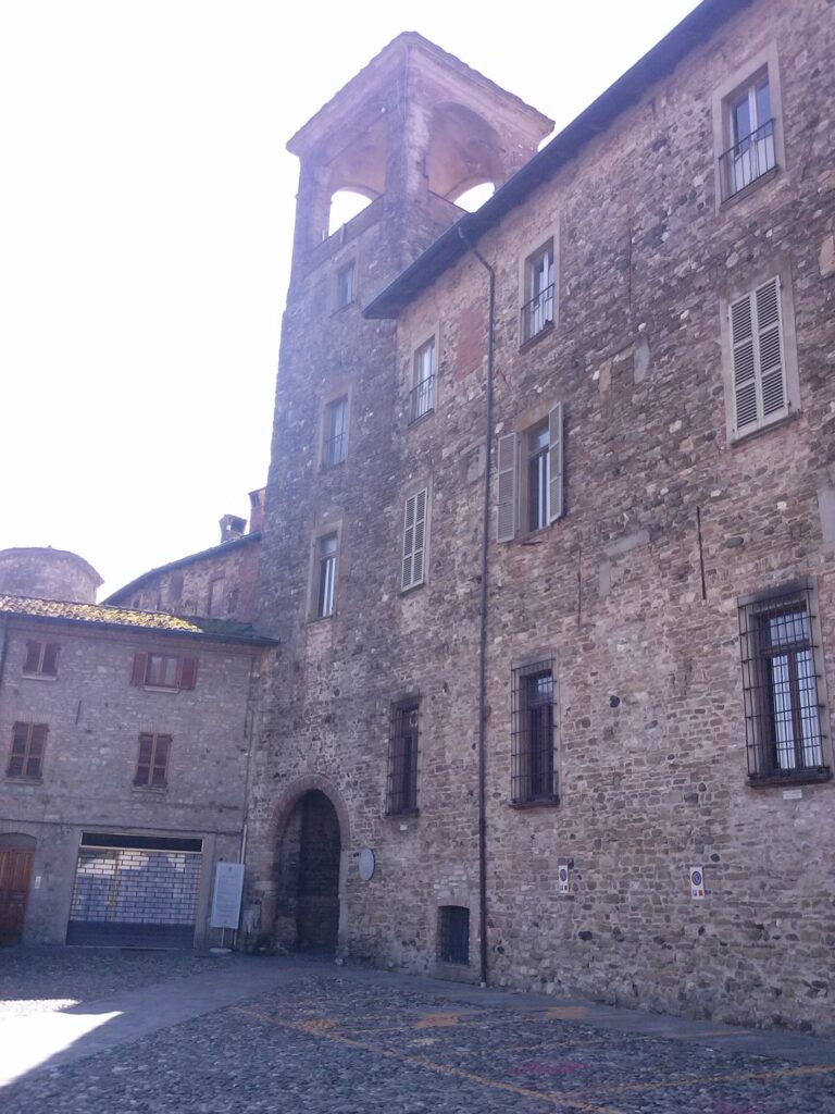 Travo Arkeoloji Müzesi • Konumu, Fotoğrafları ve Hakkındaki Bilgiler ...