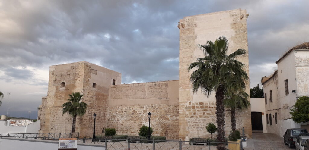 Castro del Río Kalesi • Konumu, Fotoğrafları ve Hakkındaki Bilgiler ...