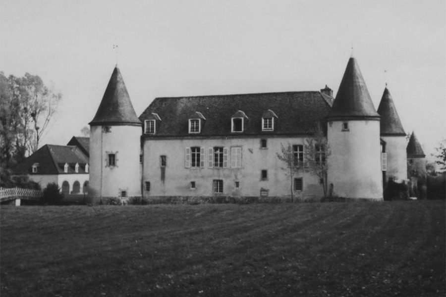 Chevillon Kalesi • Konumu, Fotoğrafları ve Hakkındaki Bilgiler • Kültür ...