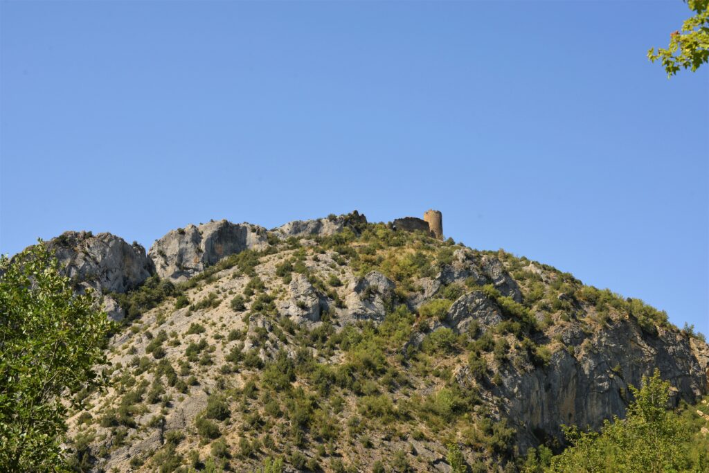 Falcés Castle • Location, Photos and Information • Cultural Inventory