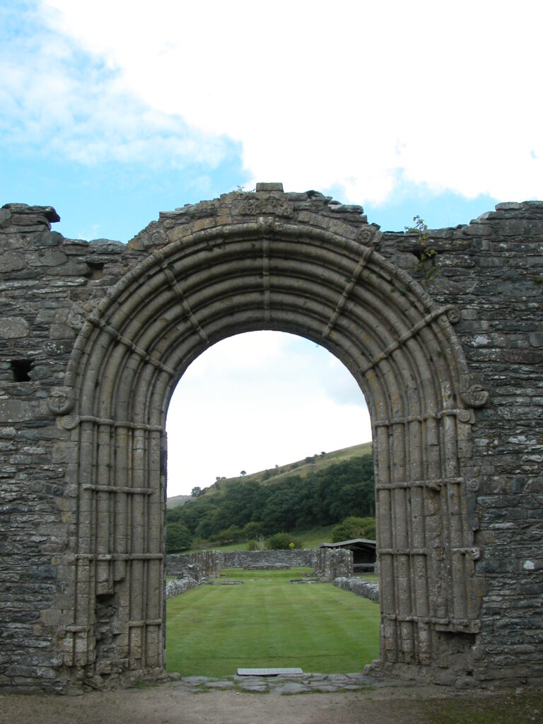 Strata Florida Abbey • Konumu, Fotoğrafları ve Hakkındaki Bilgiler ...