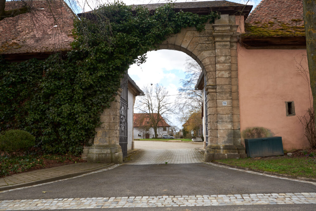 Hohlach Kalesi • Konumu, Fotoğrafları ve Hakkındaki Bilgiler • Kültür ...