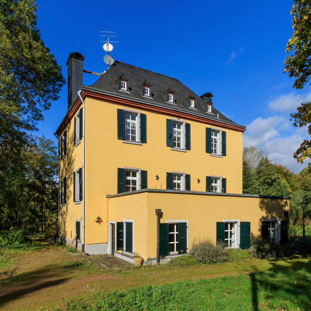 Schallmauer Kalesi • Konumu, Fotoğrafları ve Hakkındaki Bilgiler ...