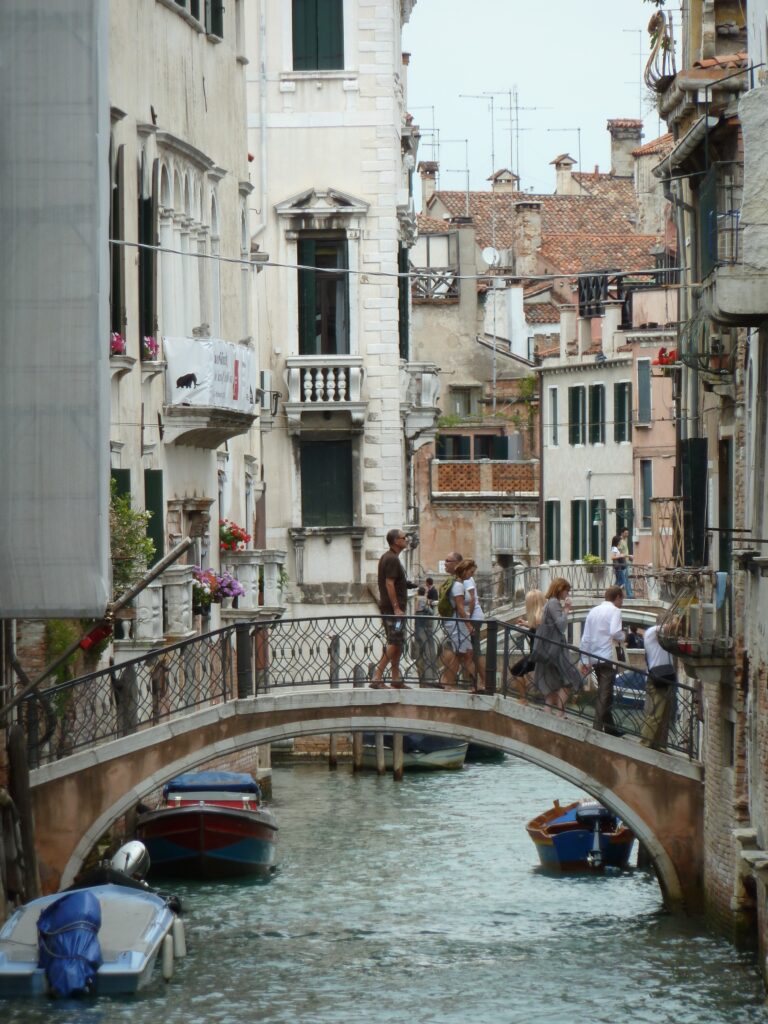 Becchi Köprüsü • Konumu, Fotoğrafları ve Hakkındaki Bilgiler • Kültür ...