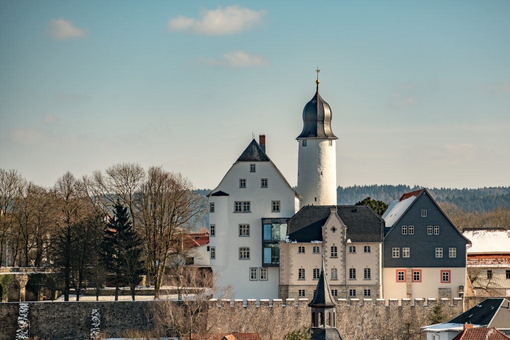 Eisfeld Kalesi • Konumu, Fotoğrafları ve Hakkındaki Bilgiler • Kültür ...
