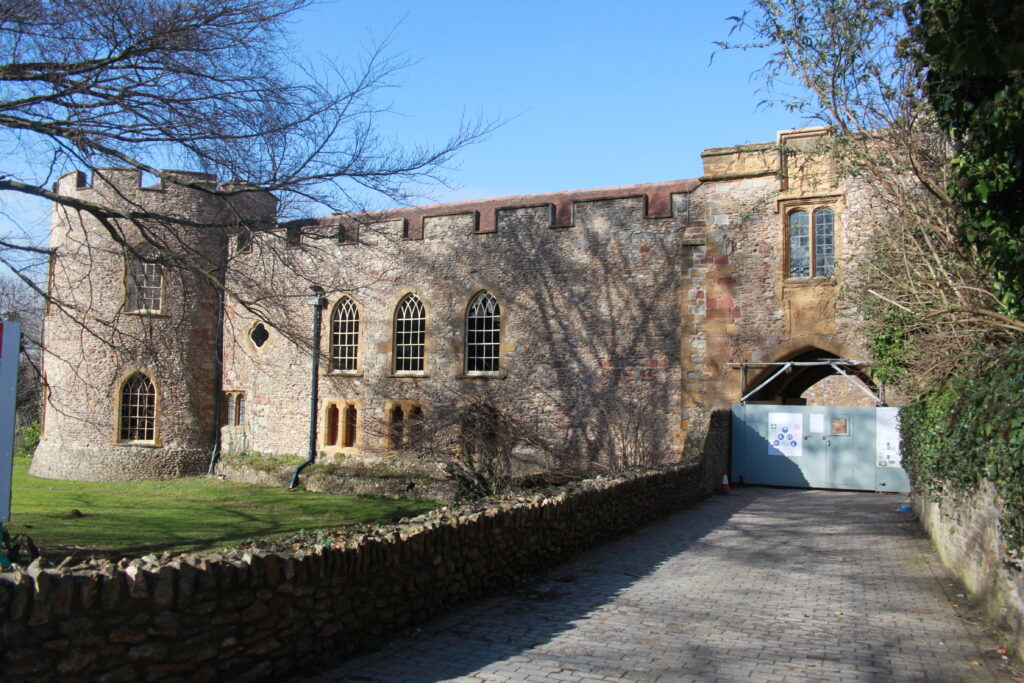 Taunton-Castle • Kültür Envanteri