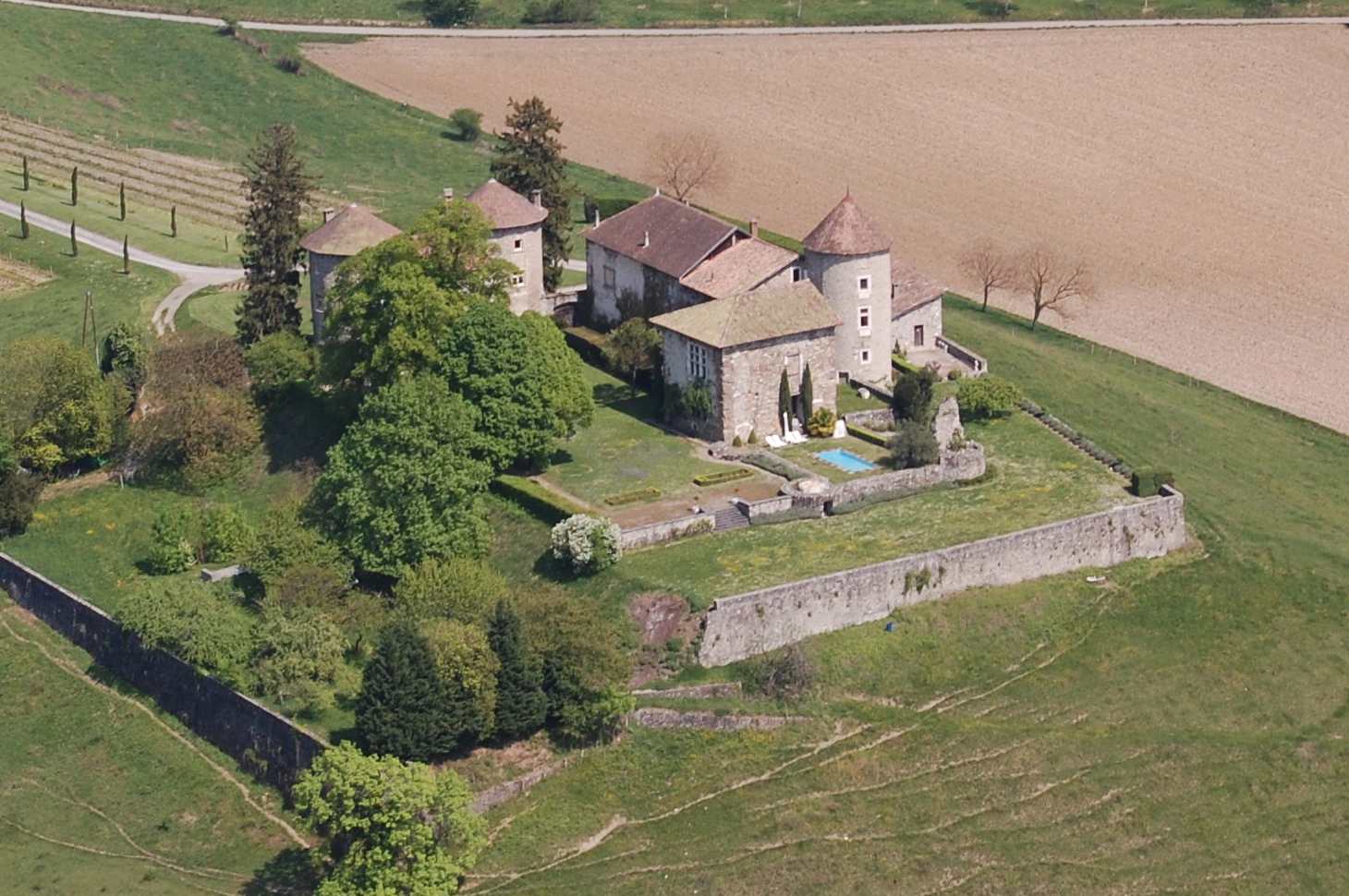 Castillo de Bayard • Ubicación, fotos e información sobre él ...