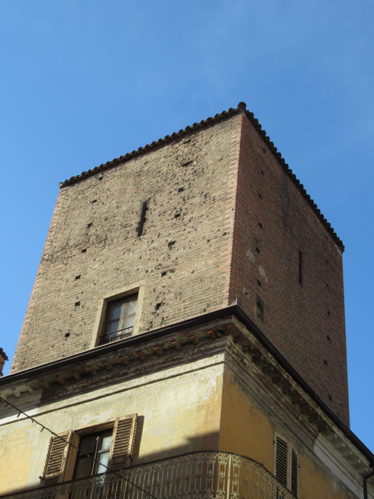 Ravinale Kulesi • Konumu, Fotoğrafları ve Hakkındaki Bilgiler • Kültür ...